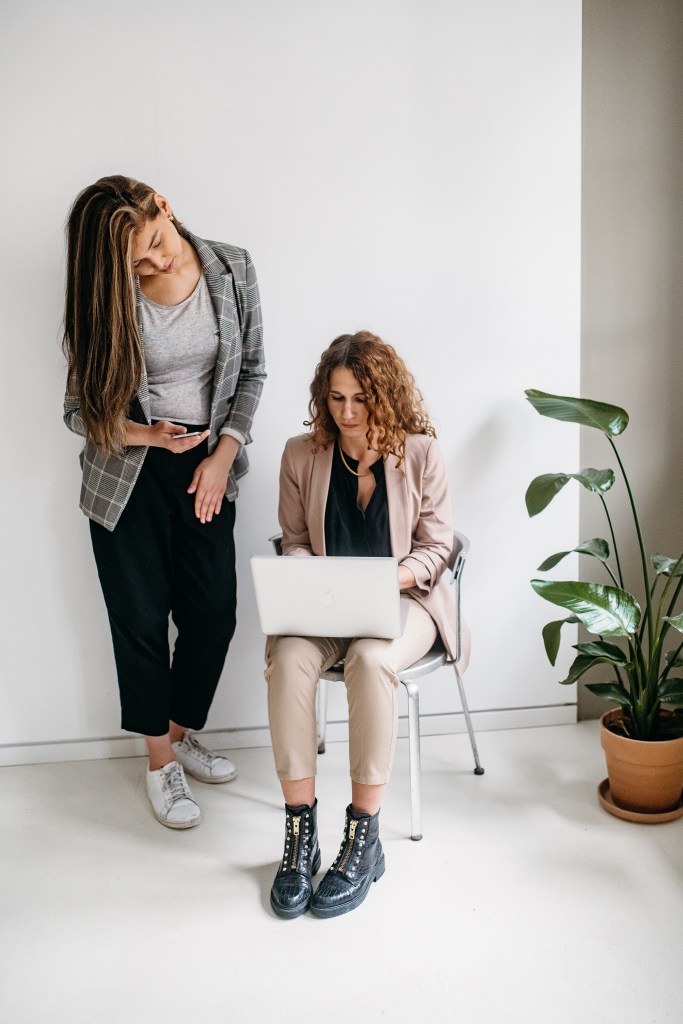 Helpful Tips for Bagging Your Dream Job · Jenny in Neverland